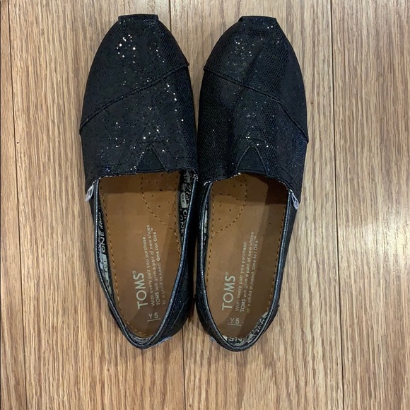 Toms | Shoes | Black Glitter Toms | Poshmark